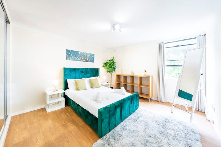 The Queensborough 1 Bed Apartment By Hyde Park - London