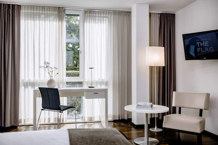 The Flag Zurich - Comfort Single Apartment - Zürich