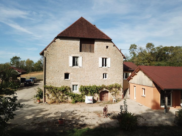 Bergerie 1 Et 2 - Ibis Budget Lons le Saunier