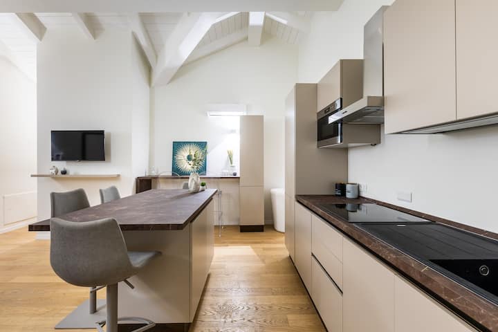 Casa Gini - The View Apartment - Болонья