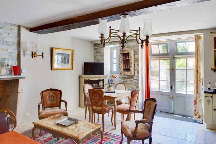 Charmante Maison De Ville - Le Blanc