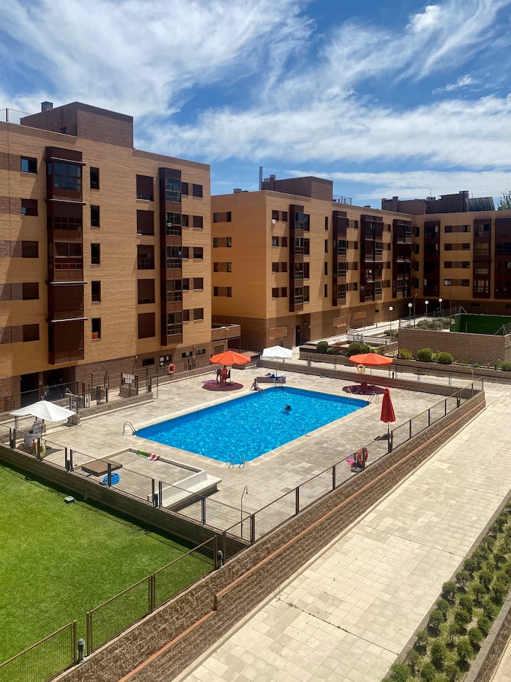 Charming Madrid Airport I - Parking - San Fernando de Henares