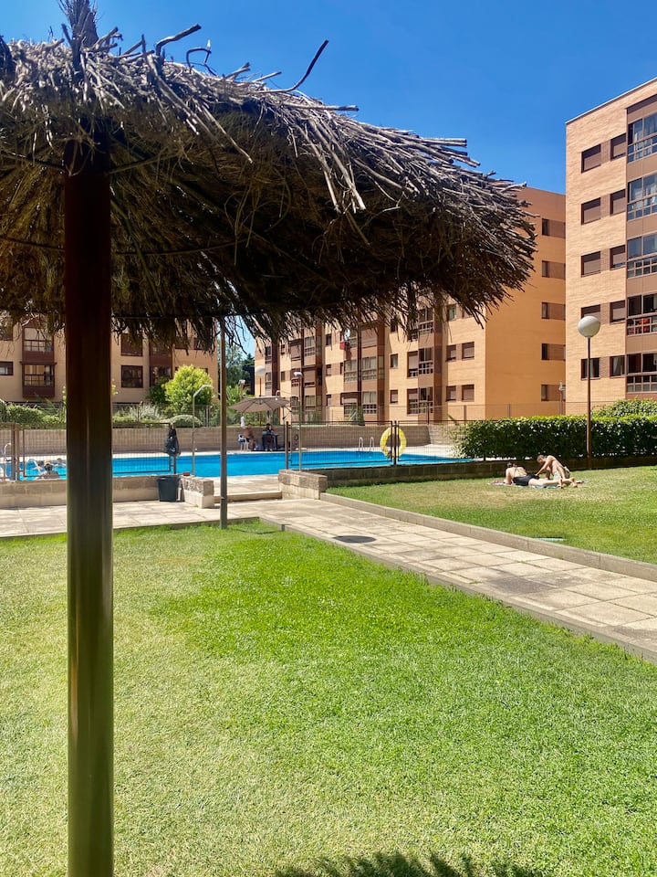 Charming Madrid Airport Iii - Parking - Torrejón de Ardoz