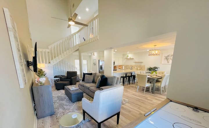 Caballo Bay At Horseshoe Bay | Lake Views | Pool - Horseshoe Bay, TX