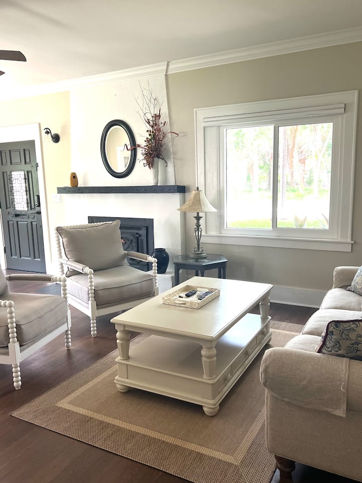 The 1926 House - Melbourne Beach, FL