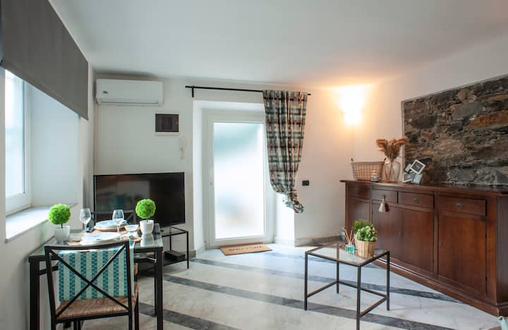 Casa Ale 5terreguesthouse Giardino - Специя