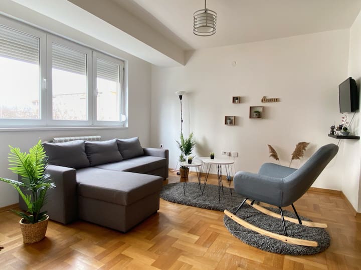 Tobako 2 Bedroom By Golden - Skopje