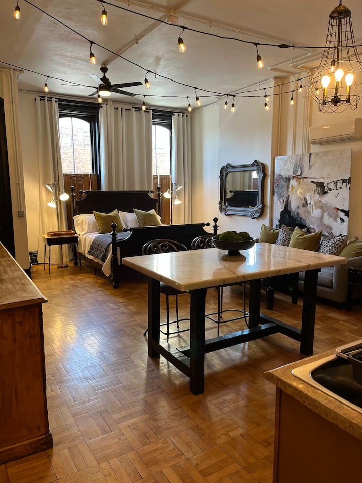 Spacious Studio Apt In Otr - Cincinnati, OH