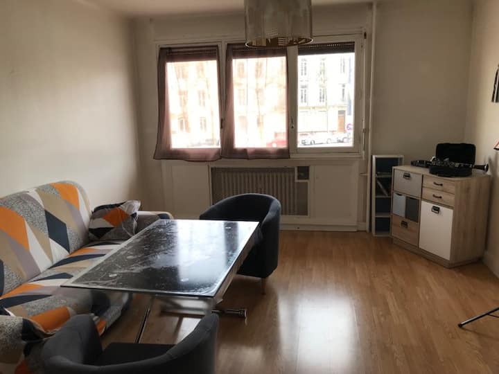Chambre Dans Colocation (1) (Chambre Bleue) - Saint-Étienne