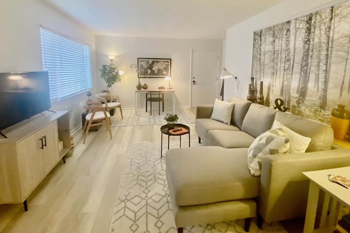 Undeniably Perfect Location! - Columbus, OH