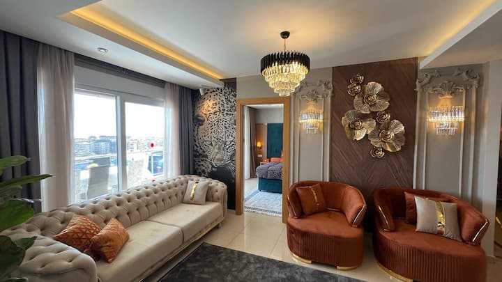 Просторная квартира пентхаус вблизи моря - Alanya