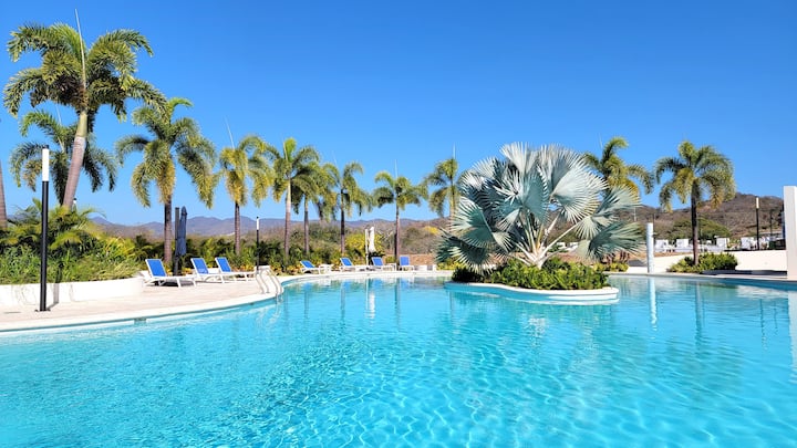 Calm Unit•beach 4blks•2 Brm•2 Baths•wifi•gym•prkg - Bucerias