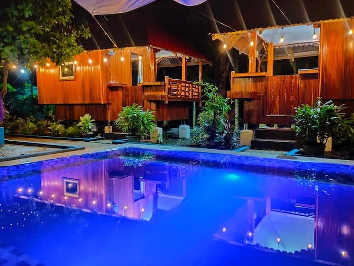 Nacio’s Farmhouse Private Pool - Candaba