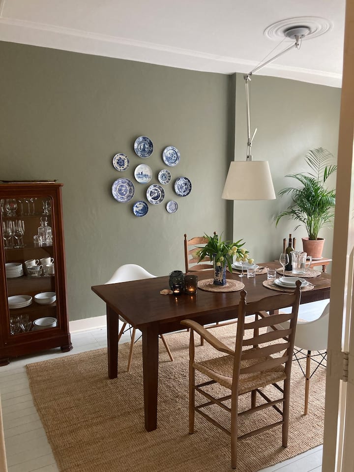 Tussen Strand En Stad - The Hague