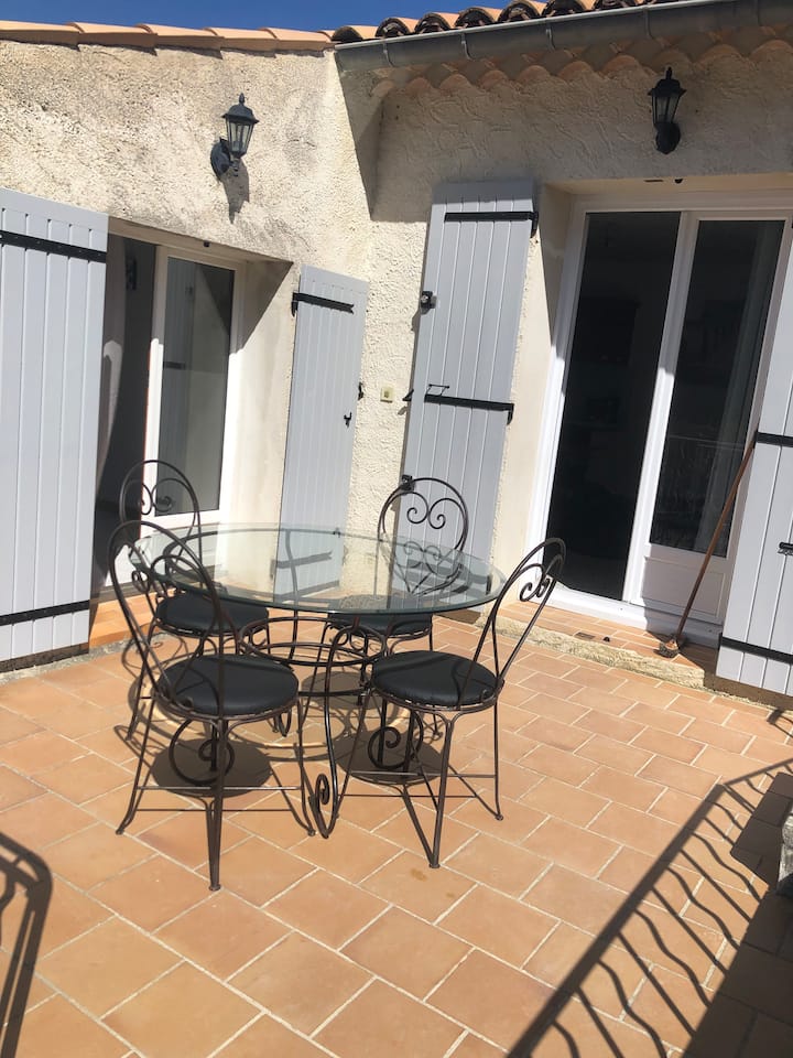 Location De Vacances Au Gîte Du Mas De L’urbaine - Vaison-la-Romaine
