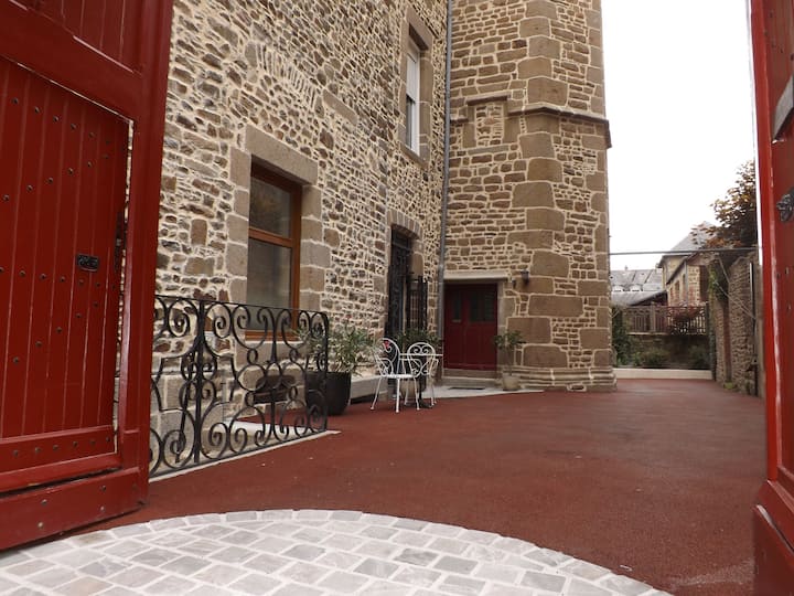 Chambre D'hôtes Indépendante - Fougères