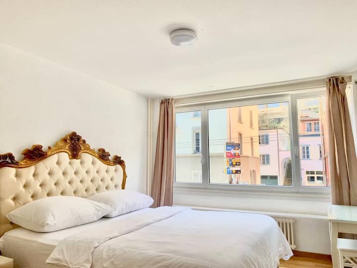 Modern And Bright 2bdr Apt - City Center - Lucerne