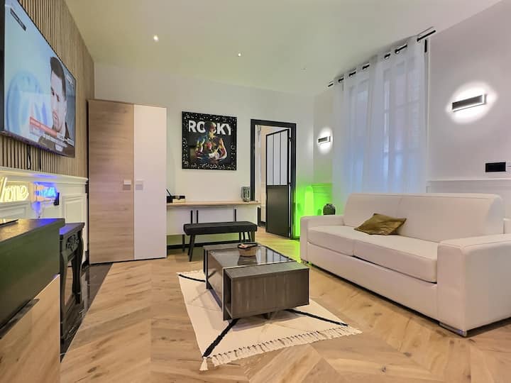 Quai Henri Iv, Beau 2 Pièces Face à La Seine ! - Párizs