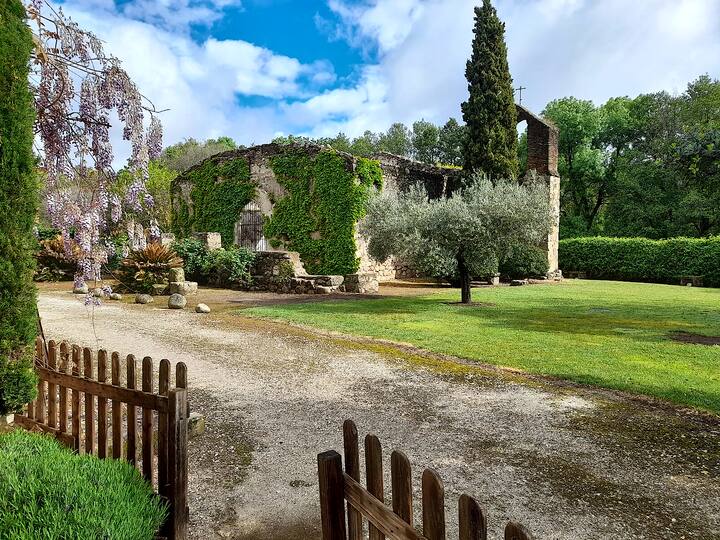 La Ermita De Los Llanos - Arenas de San Pedro