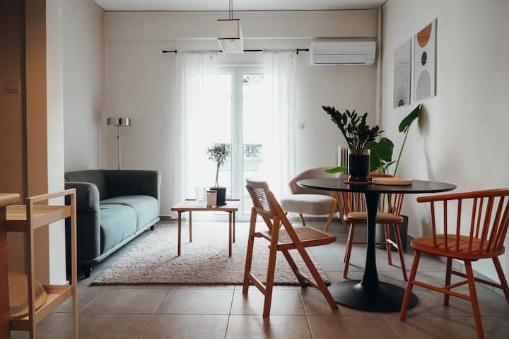 Charming Apartment In Keramikos - Athènes