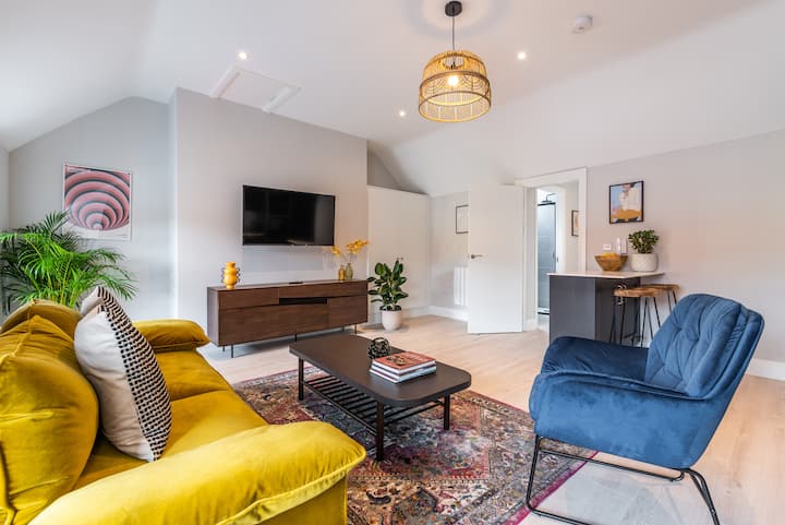 Central Top Floor Apt In Dublin 2 - Dublin