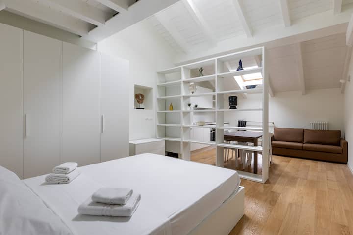 Casa Gini - Smart Apartment - Bologna