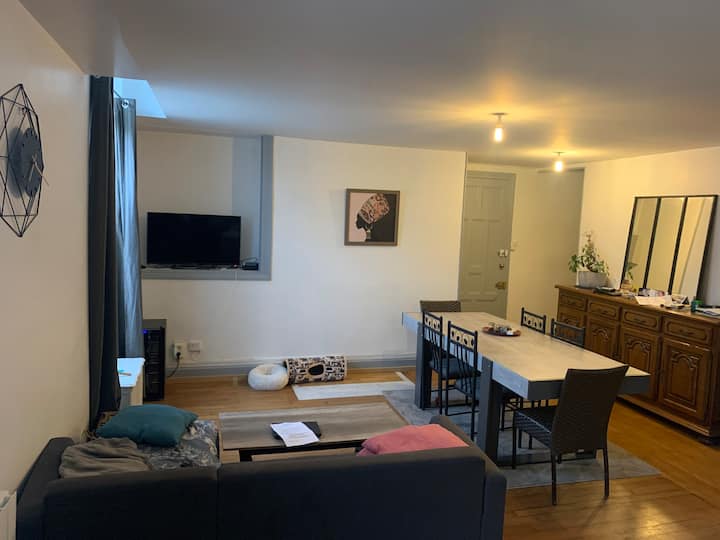 Chambre Privée Dans Appartement 85m2 - Chalon-sur-Saône