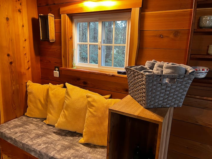 Cozy Tiny House On Whidbey Island - Hat Island