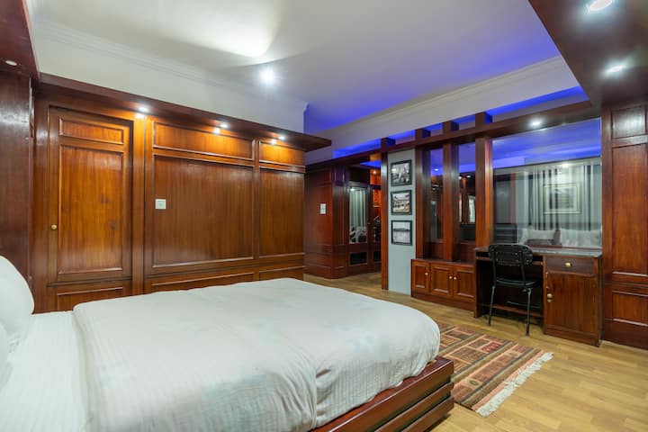 Spacious Studio In Central Patan - Kathmandu