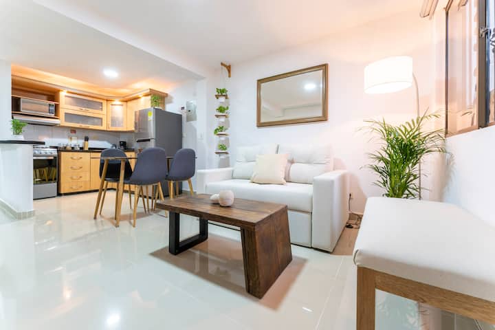 3br Apartment · Manila, Poblado · A/c · Fast Wifi - Medellín