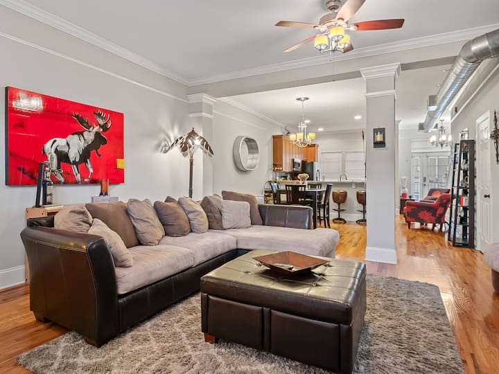 Luxury Condo Near Capitol & Fsu! - Tallahassee, FL