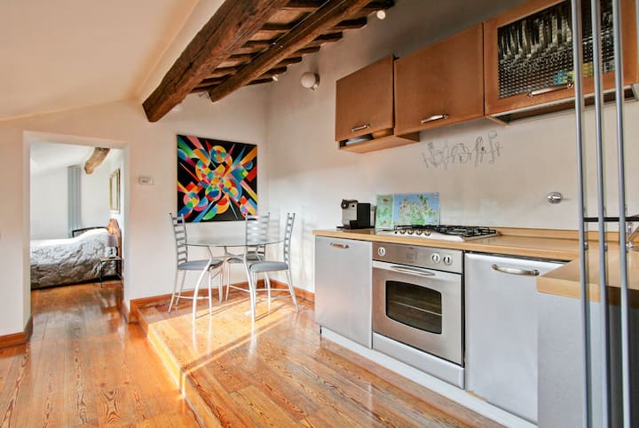 Originale Mansarda A 3 Minuti Da Piazza Di Spagna - Rome