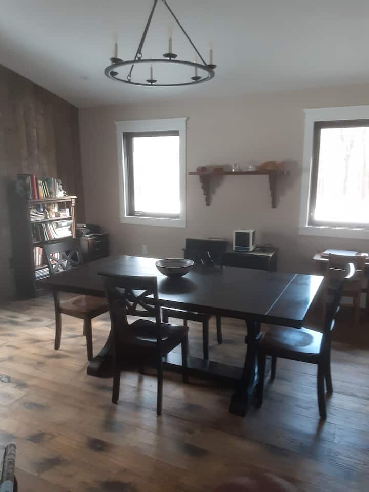 Carson Room At Gunks Ecolodge - New Paltz, NY