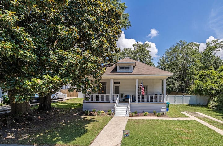 Magnolia Beach House - Gulfport, MS