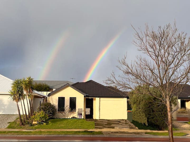 My Home (The Red Room) - Iluka