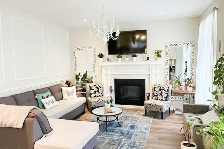 *Niagara 15min |Sleeps 9| 2kingbed |4 Bed|2.5bath* - Welland