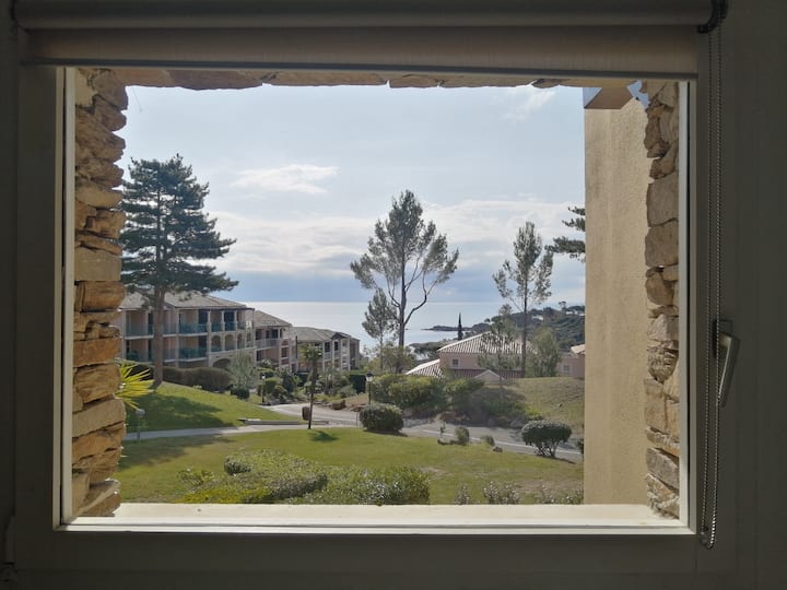 Cap Esterel Village ,Vue Mer Studio Avec Parking - Saint-Raphaël