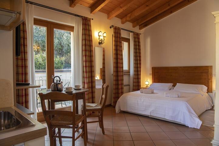 Studio Garden View - Torri del Benaco