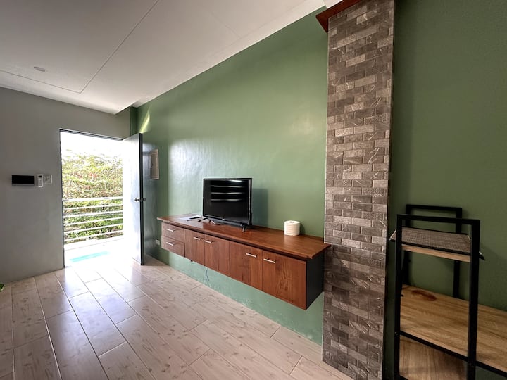 New 1-bedroom Unit 3b At Legazpi - Legazpi City