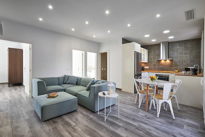 Bbarcelona Fira V Superior Flat - Barcelona