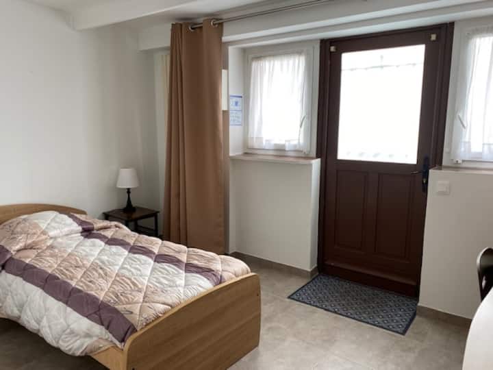 Chambre Simple Avec Kitchenette - Châtillon