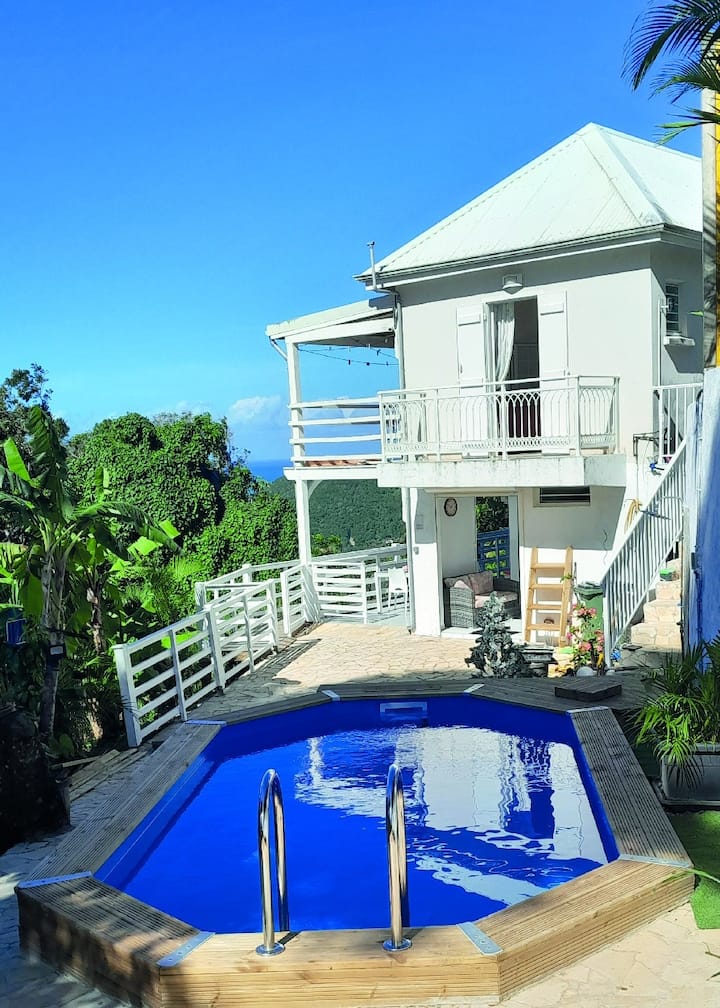 Gîte Sainte Marie *Le Colibri* - Deshaies