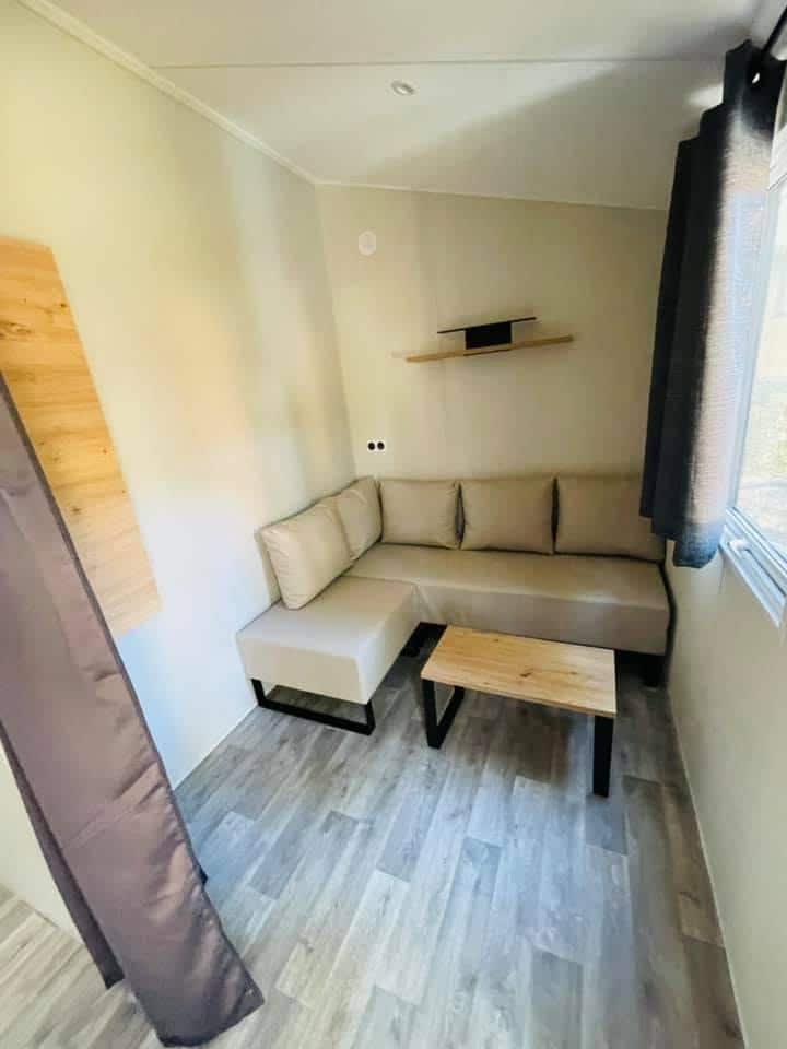 Mobilhome Climatisé Camping 4 * - Le Pradet