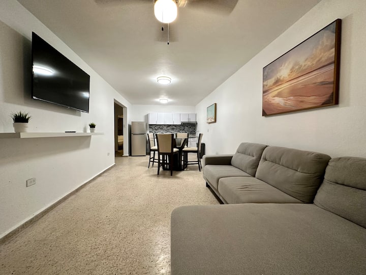 Blueberry Apartment #2 At La Placita De Santurce - San Juan