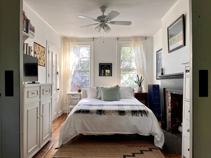 Guest Suite In Charming Townhouse - New York City
