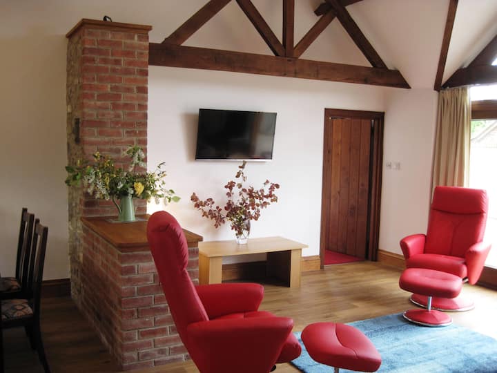 Stone Barn Near Glasto Festival - Shepton Mallet