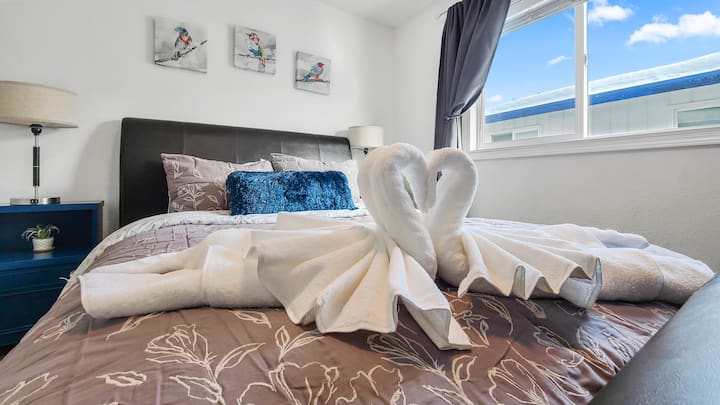 Elegant & Comfy Rental /Sleeps 8~car Rental Avail~ - 安克雷奇