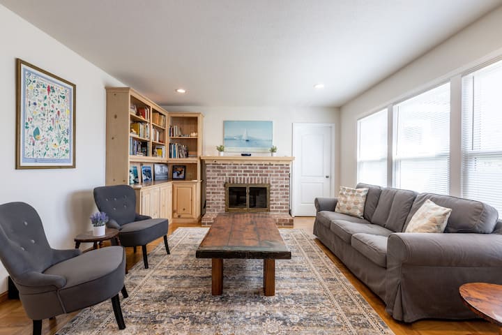 Quaint & Charming 4br Tranquil Palo Alto Retreat - Palo Alto, CA