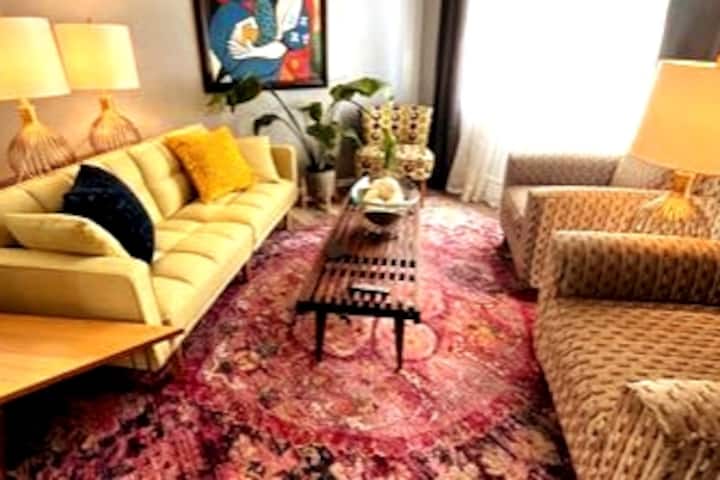 Downtown Anchorage Big Tree Corporate - 5 Bedrooms - Anchorage, AK