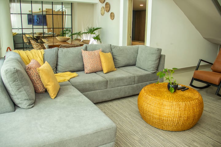 Cozy Luxury Steps To The Beach - Cartagena, Colombia